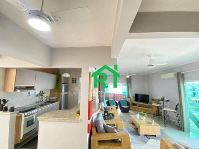 Cobertura com 3 dormitórios à venda, 222 m² por R$ 930.000,00 Enseada Guarujá/SP
