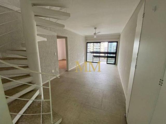 Cobertura com 3 dormitórios à venda, 223 m² por R$ 1.350.000,00 Boqueirão Santos/SP