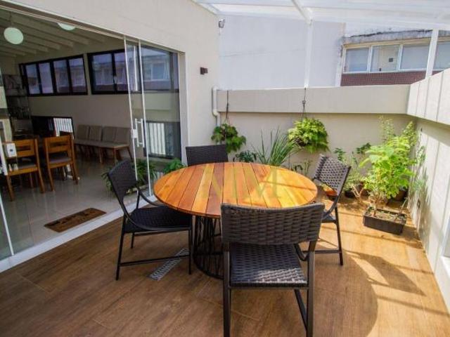 Cobertura com 3 dormitórios à venda, 224 m² por R$ 1.620.000,00 José Menino Santos/SP