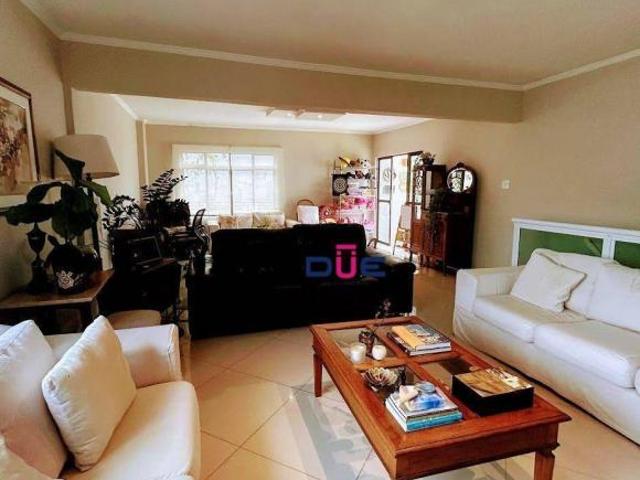 Cobertura com 3 dormitórios à venda, 254 m² por R$ 1.800.000,00 Embaré Santos/SP