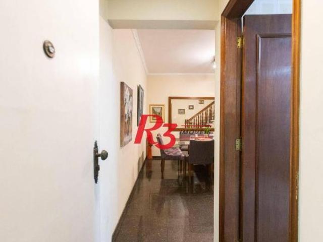 Cobertura com 3 dormitórios à venda, 270 m² por R$ 1.650.000,00 Ponta da Praia Santos/SP