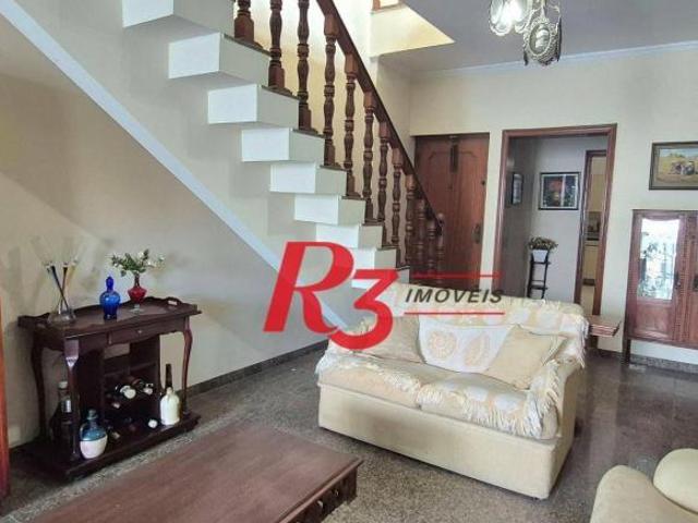 Cobertura com 3 dormitórios à venda, 296 m² por R$ 2.450.000,00 Aparecida Santos/SP