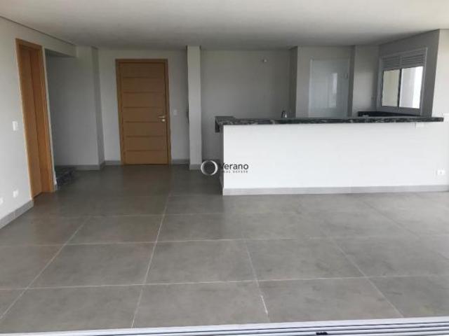 Cobertura com 3 dormitórios à venda, 296 m² por R$ 2.600.000,00 E