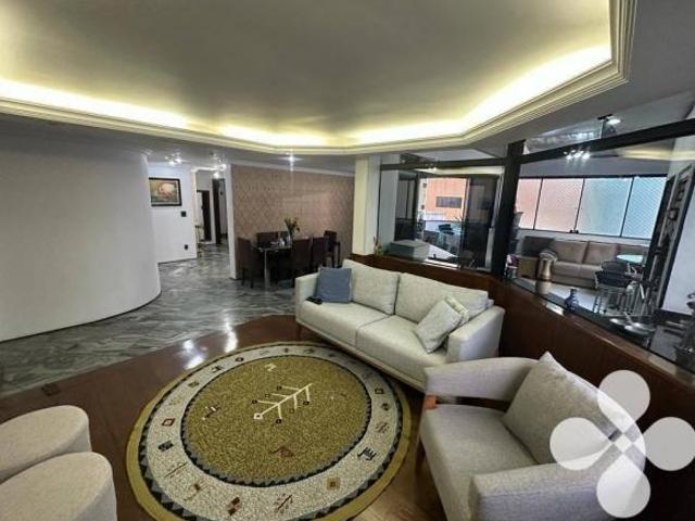 Cobertura com 3 dormitórios à venda, 303 m² por R$ 1.080.000,00 Centro São Vicente/SP