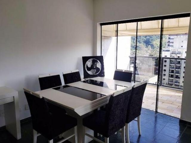 Cobertura com 3 dormitórios à venda por R$ 550.000,00 Asturias Guarujá/SP