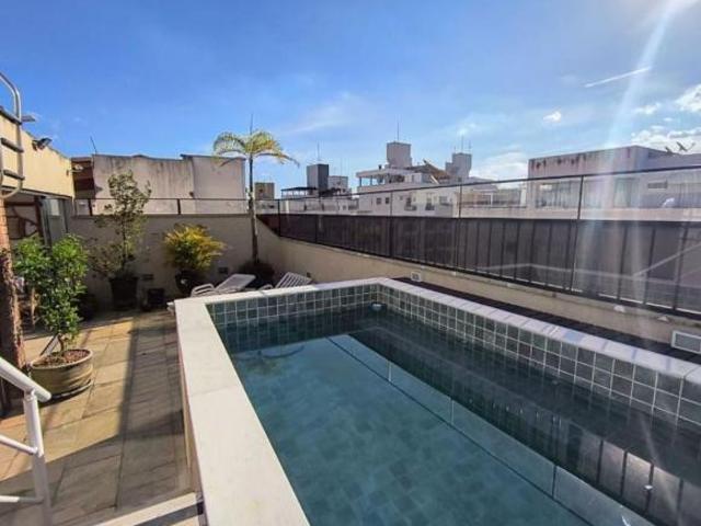 Cobertura com 3 dormitórios à venda por R$ 680.000,00 Enseada Guarujá/SP