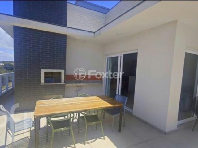 Cobertura com 3 dormitórios em Florianópolis