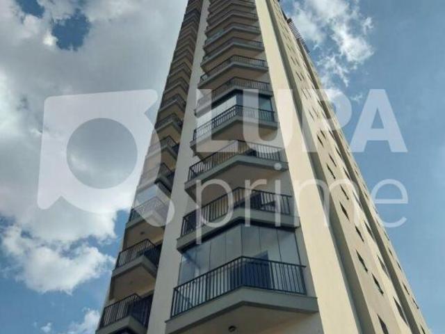 Cobertura com 3 dormitórios sendo 1 suíte á venda no Imirim