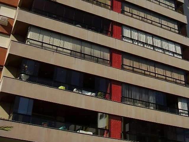 Cobertura com 3 dormitórios Proximo as 4 praças