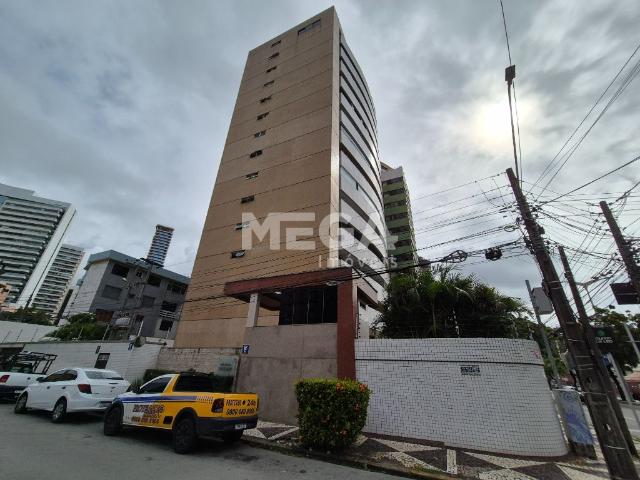 Cobertura com 3 suítes no bairro Meireles em Fortaleza, CE