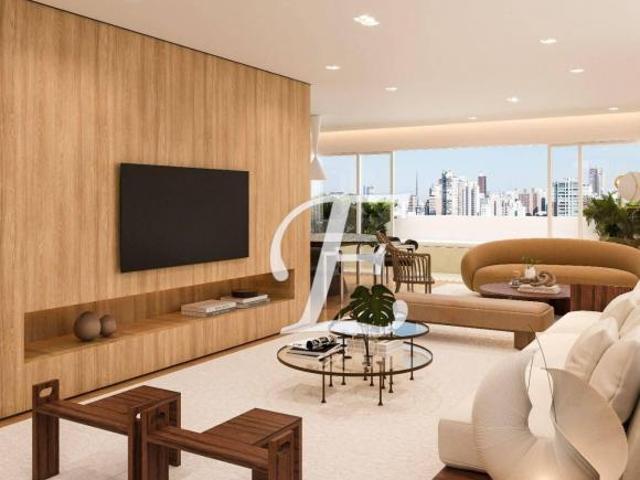 Cobertura com 3 suítes, 2 vagas, reformada, à venda, 430 m², Jardim Paulista próximo ao Dante A