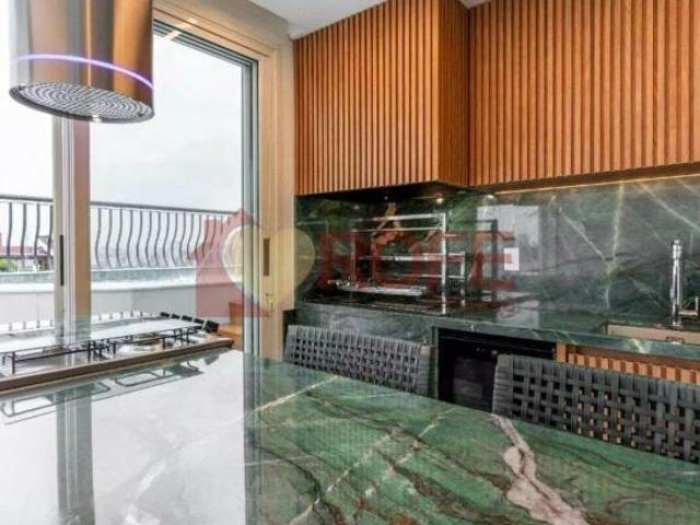 Cobertura com 3 Suites, 3 vagas à venda, 212 m² por R$ 4.490.000,00, lazer completo Moema Pássaros