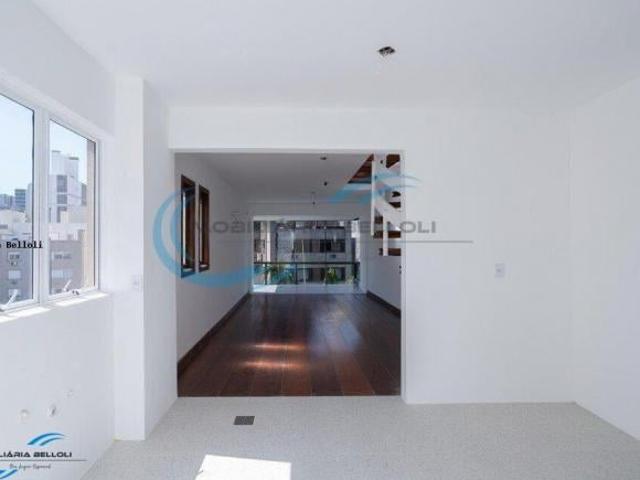 Cobertura com 3 quartos, 423.00m², à venda em Porto Alegre, Auxiliadora
