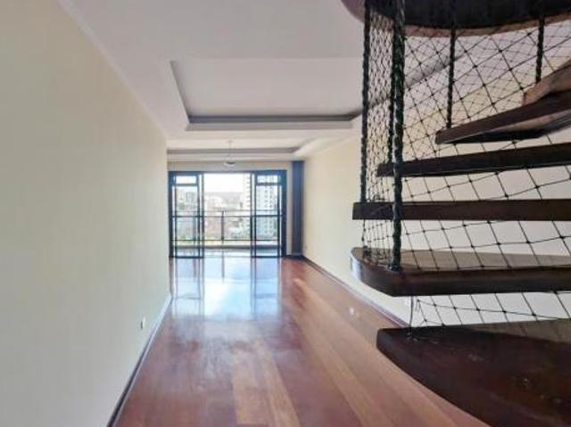 COBERTURA COM 3 QUARTOS, 2 VAGAS E PISCINA À VENDA NO BAIRRO ALTO, PIRACICABA/SP