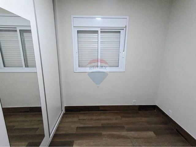 Cobertura com 3 quartos, 2 vagas. Luxo em Itapoã: Espaço e Elegância