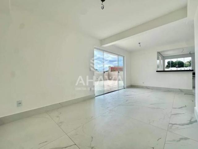 Cobertura com 3 Quartos à Venda, 140m²