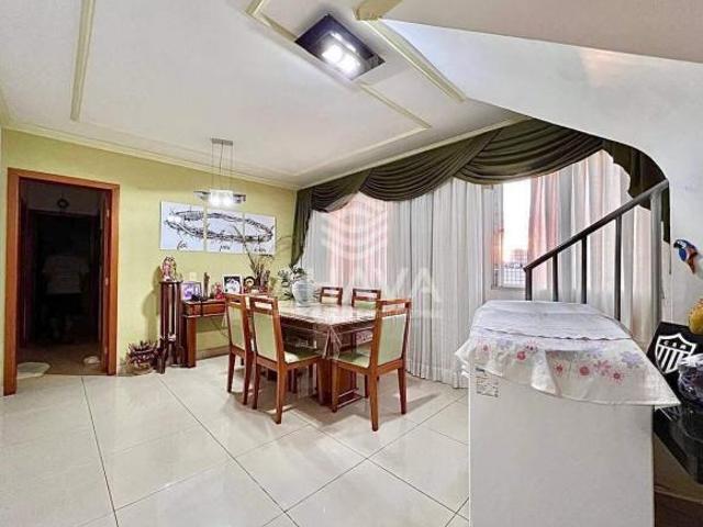 Cobertura com 3 Quartos à Venda, 146m², Itapoã, Próximo à Avenida Portugal