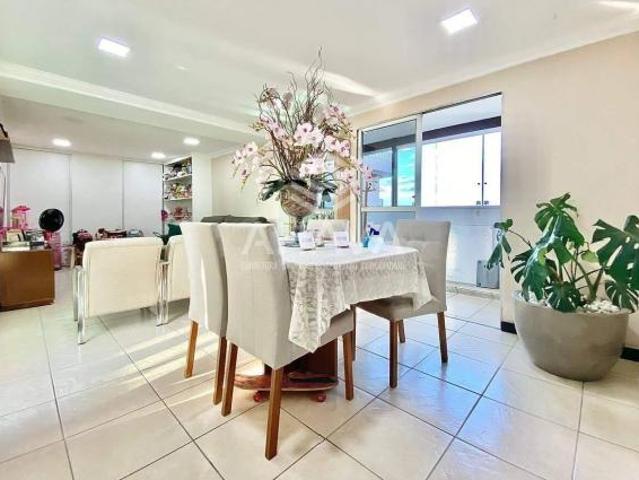Cobertura com 3 Quartos à Venda, 180m², Copacabana, próximo à Avenida Presidente