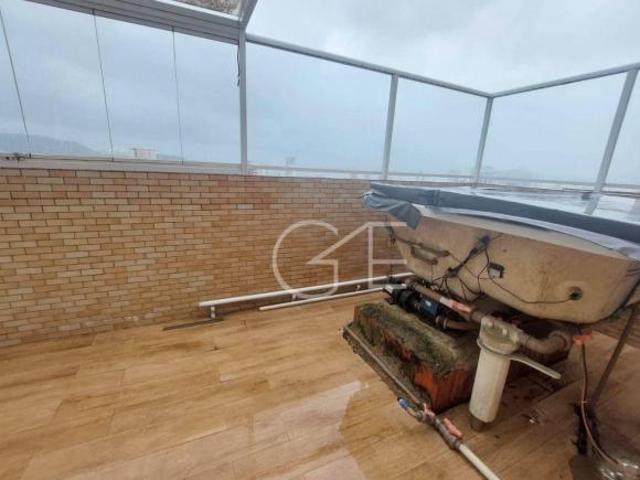 Cobertura com 3 quartos à venda, 189 m² por R$ 2.300.000 Ponta da Praia Santos/SP