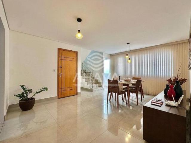 Cobertura com 3 Quartos à Venda, 213m², Itapoã, Próximo à Avenida Dom Pedro I
