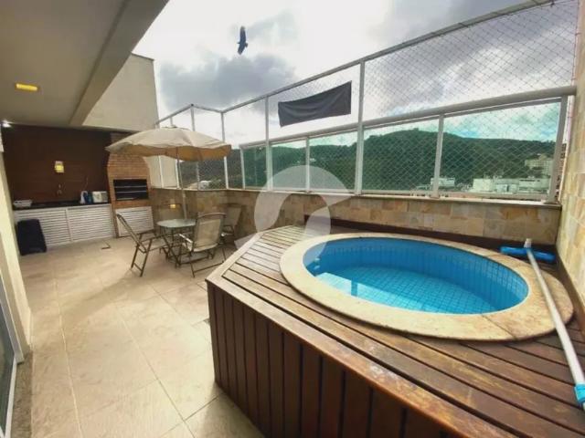 Cobertura com 3 Quartos e 2 banheiros à Venda, 120 m² por R$ 998.000