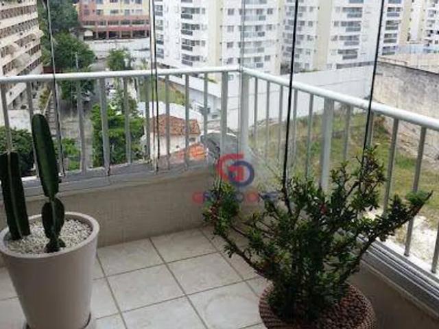 Cobertura com 3 Quartos e 2 banheiros à Venda, 227 m² por R$ 740.000