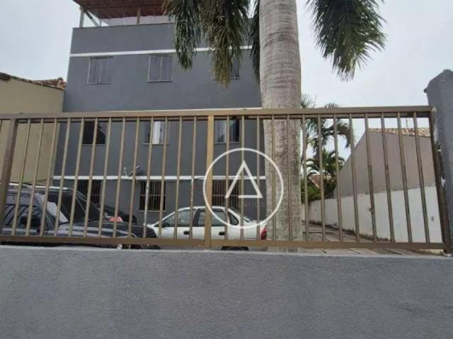 Cobertura com 3 Quartos e 2 banheiros à Venda, 88 m² por R$ 290.000