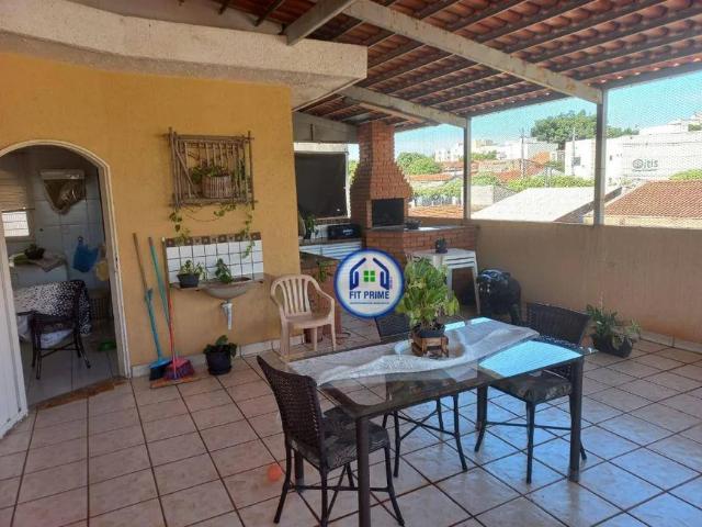 Cobertura com 3 Quartos e 3 banheiros à Venda, 144 m² por R$ 310.000