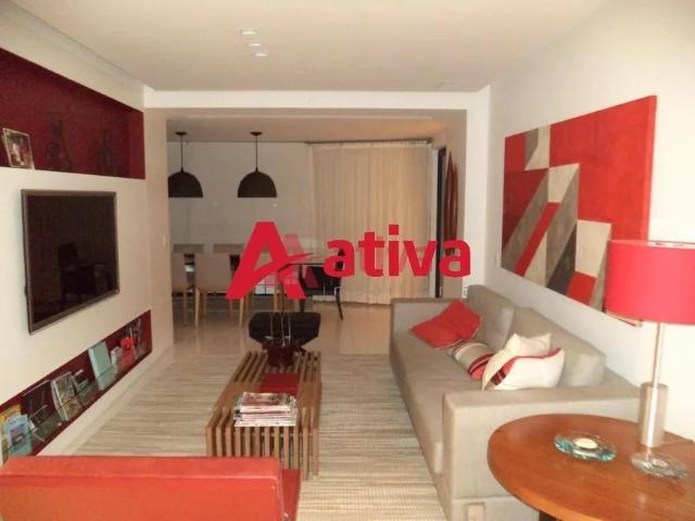 Cobertura com 3 Quartos e 4 banheiros à Venda, 224 m² por R$ 4.450.000