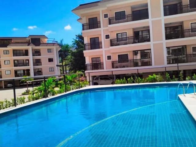 Cobertura com 3 Quartos e 5 banheiros à Venda, 165 m² por R$ 1.500.000