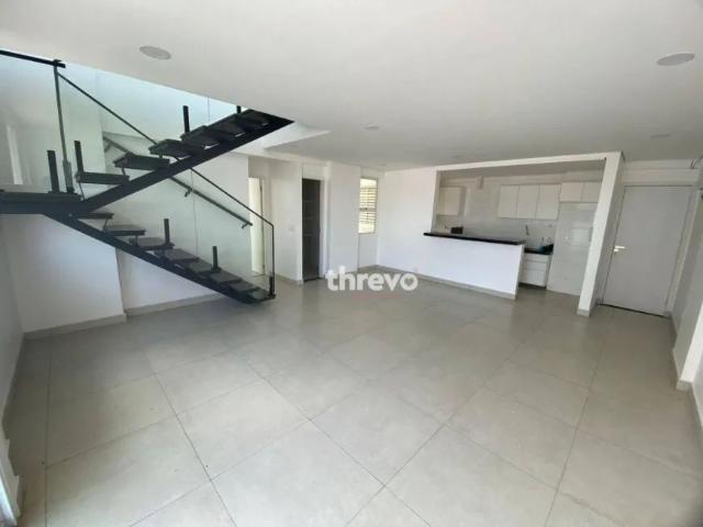 Cobertura com 3 Quartos para alugar, 210m² Recanto das Palmeiras
