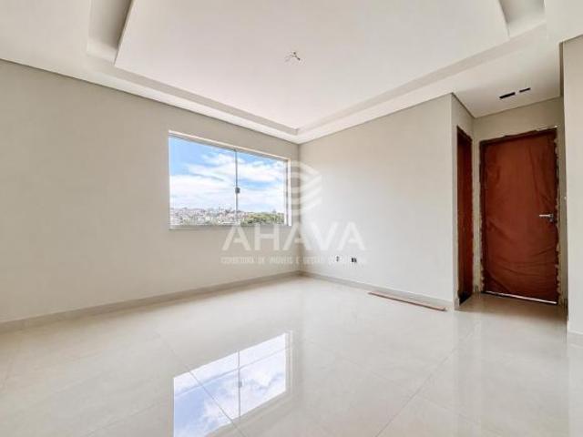 Cobertura com 3 Quartos sendo 1 suite à Venda, 110m², Santa Mônica, próximo à Avenida Érico Veríssim