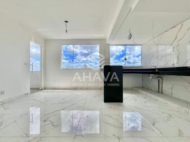 Cobertura com 3 Quartos sendo 1 suíte à Venda, 155m², 2 Vagas, Heliópolis, próximo à Avenida Cristia