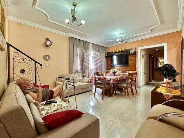 Cobertura com 3 Quartos sendo 1 suíte à Venda, 175m², Santa Amélia, próximo à Avenida Guarapari