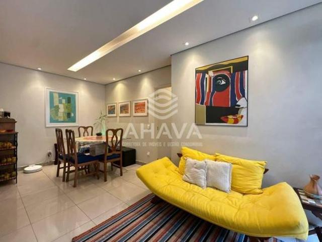 Cobertura com 3 Quartos sendo 1 suíte à Venda, 180m², Santa Rosa, próximo à Avenida Sebastião de Bri