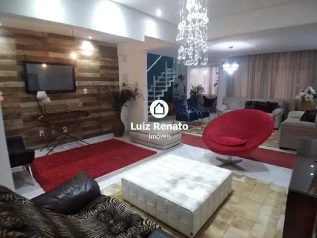 Cobertura com 3 quartos sendo 1 suíte | varanda Buritis