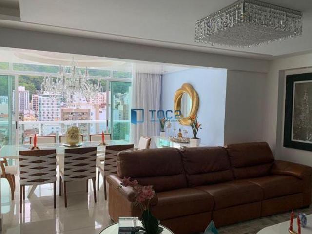 Cobertura com 3 quartos, sendo uma suíte, para venda no Centro Ju