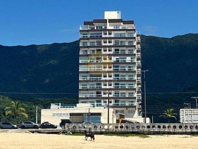 COBERTURA COM 3 QUARTOS SUITE, 3 VAGAS GARAGEM FRENTE PARA O MAR 224 m²!