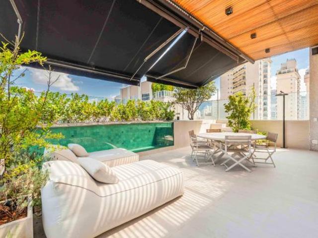 Cobertura com 408m² no 22º Andar com acabamento de luxo