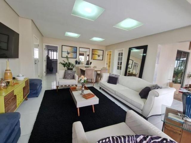 Cobertura com 4 dormitórios à venda, 219 m² por R$ 1.200.000,00 Aviação Praia Grande/SP