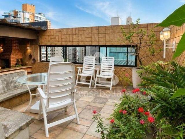 Cobertura com 4 dormitórios à venda, 219 m² por R$ 2.350.000,00 Pompéia Santos/SP