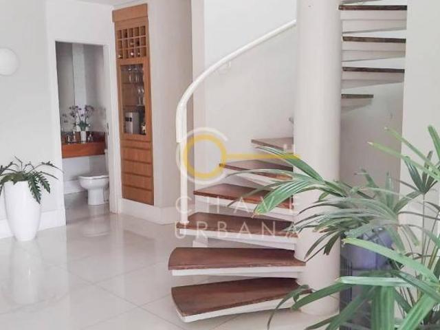 Cobertura com 4 dormitórios à venda, 290 m² por R$ 3.900.000,00 Gonzaga Santos/SP