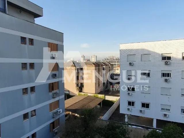 Cobertura com 4 dormitórios e 1 vaga, à venda no bairro Cristo Redentor, em Porto Alegre com 190,00m