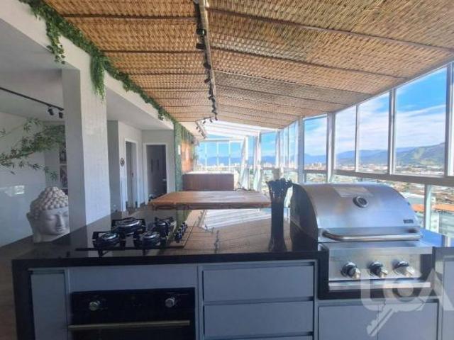 Cobertura com 4 dormitórios VISTA MAR à venda, 197 m² por R$ 2.545.000 Centro Caraguatatuba/SP
