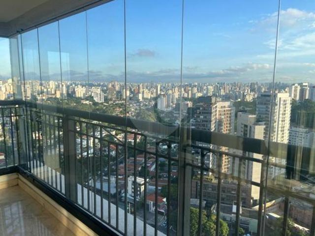 Cobertura com 4 quartos à venda em Sumaré SP