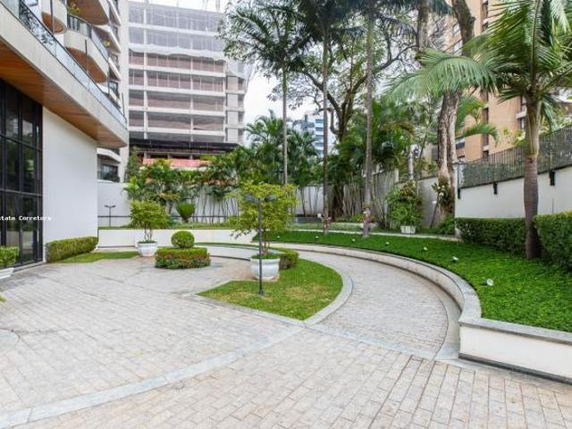 Cobertura com 4 quartos à venda em São Paulo, no bairro Moema