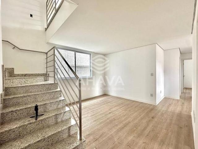 Cobertura com 4 Quartos à Venda, 168m², Santa Rosa, próximo à Avenida Sebastião de Brito