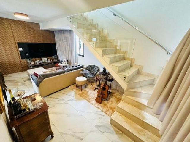 Cobertura com 4 quartos à venda, 187m² Itapoã