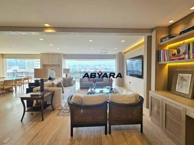 Cobertura com 4 quartos à venda, 420 m² Vila Nova Conceição