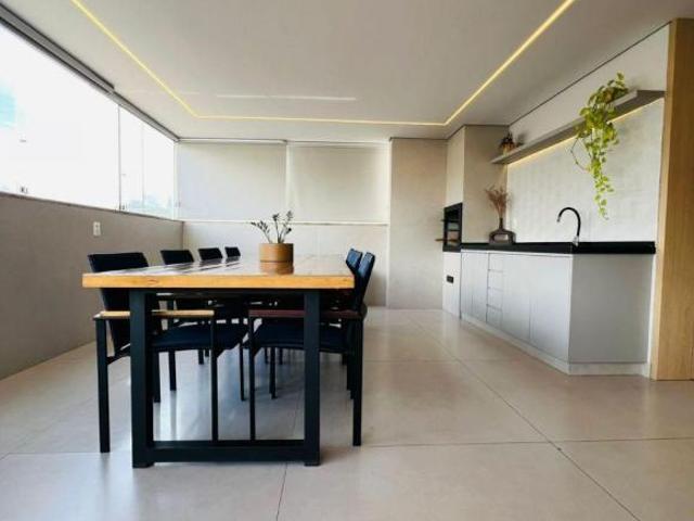 Cobertura com 4 quartos e 201 m² à venda em Novo Eldorado